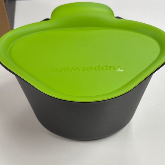 Tupperware | Kitchen | Tupperware Lime Green And Black Chop Collector ...